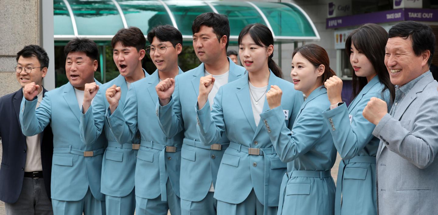 파리올림픽서 폴로·아르마니와 겨룬다…확 바뀐 국가대표 무신사 단복 한국일보