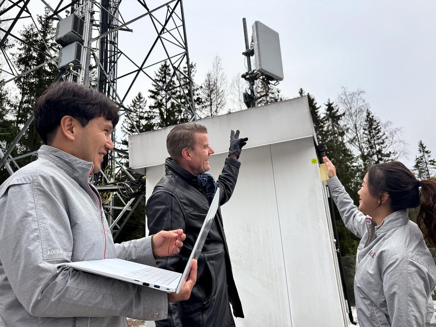 KT "6G 후보 고대역 주파수, 초고집적 안테나가 돌파구" | 한국일보