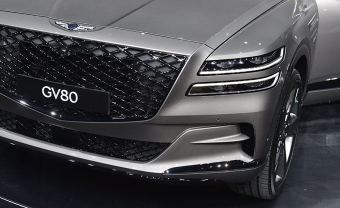 [시승기] 풍성한 구성을 갖춘 제네시스의 첫 번째 SUV, 제네시스 GV80 AWD