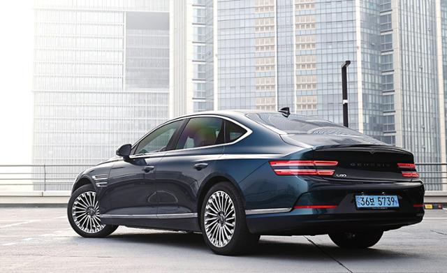 [시승기] 전기로 달리는 제네시스, 그리고 G80의 명과 암, 제네시스 eG80